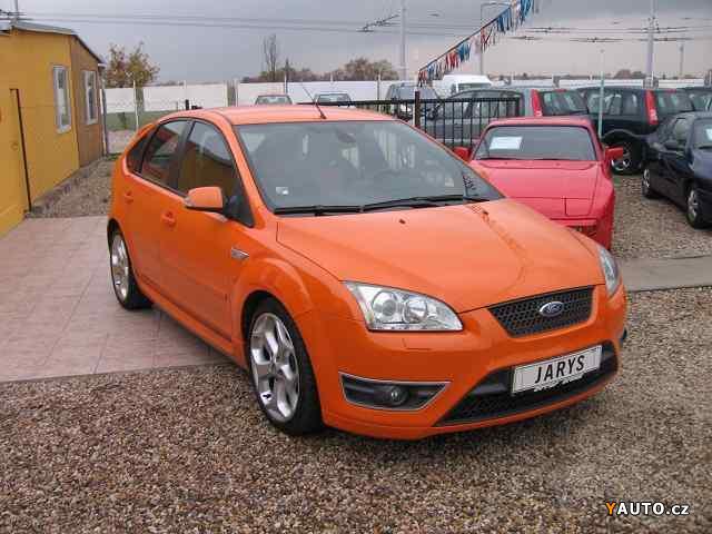 Ford Focus ST hatchback - hatchback