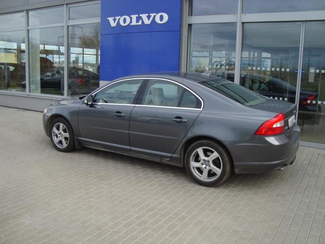 Volvo S80 V8 AWD Summum Geartronic sedan - sedan