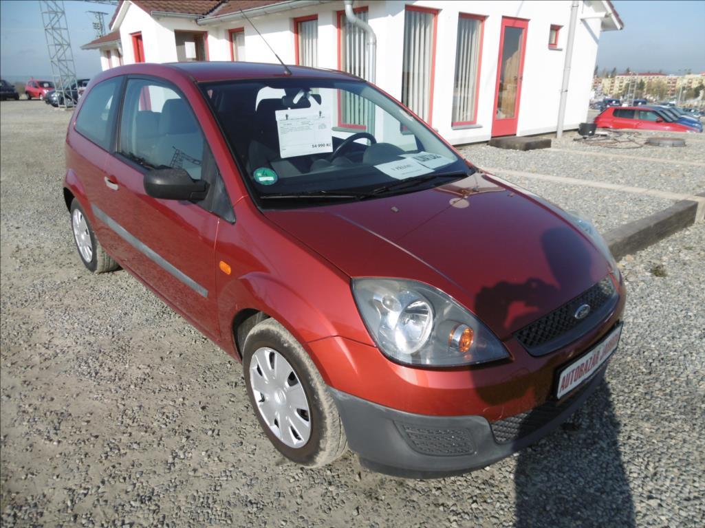 Ford Fiesta 1,3 i, klima, s.kniha, hatchback benzin - hatchback benzin