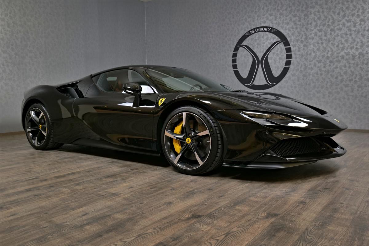 Ferrari SF90 Osobní auta 2022 - bazar Ferrari SF90 - YAUTO.cz