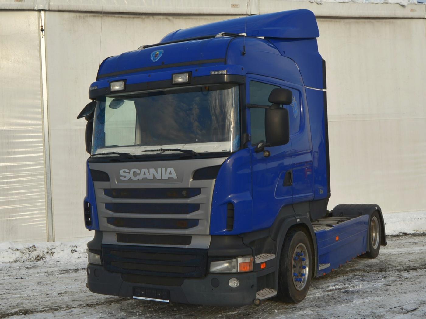 Scania 12 R 420 E5 retarder, lowdeck tahač nafta - tahač nafta