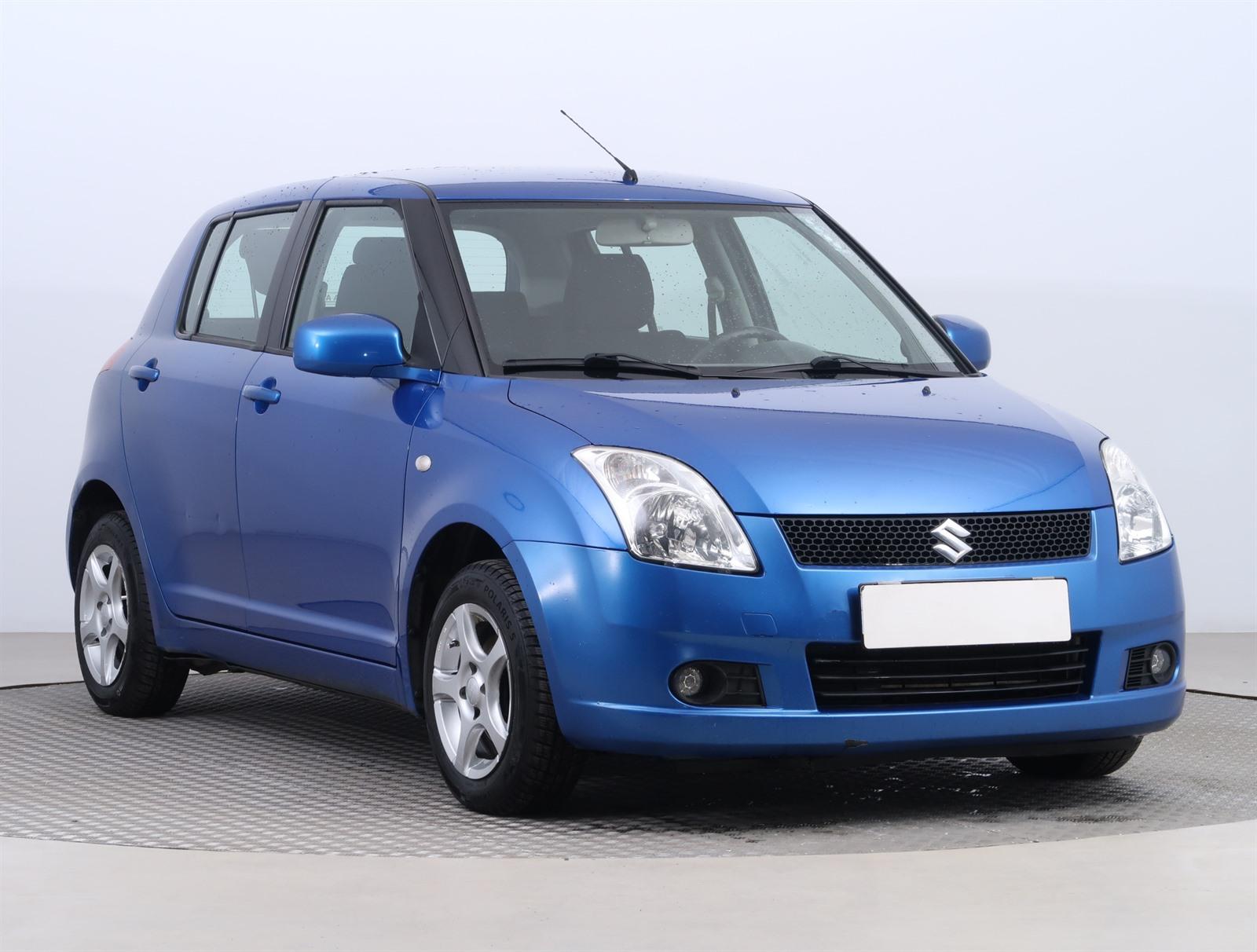 Suzuki Swift 1.3 i 67kW hatchback - hatchback benzin