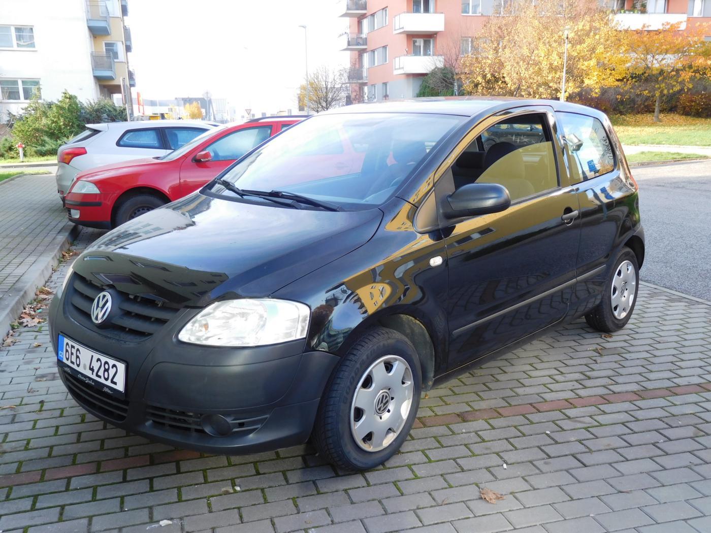 Volkswagen Fox FOX,1.2i, SERVO KLIMA hatchback - hatchback - YAUTO.cz