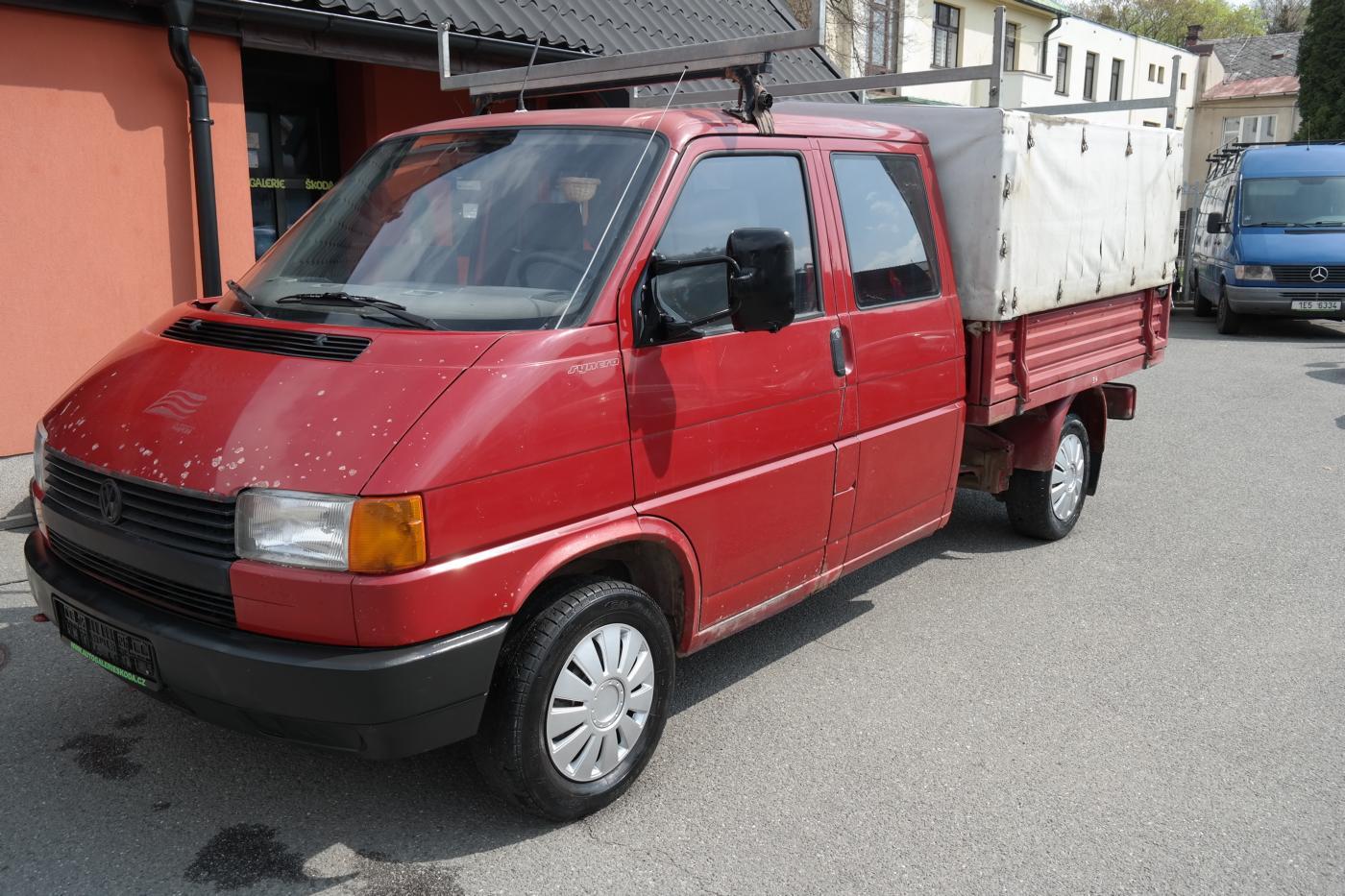 Volkswagen Transporter 2.4D syncro 4x4 valník - valník