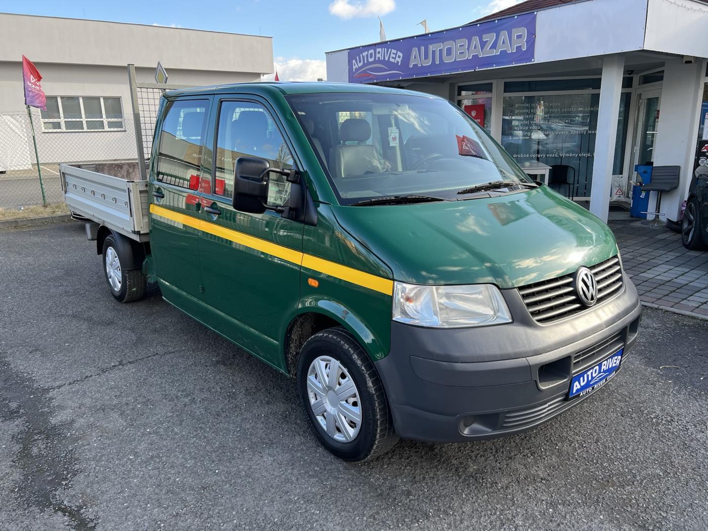 Volkswagen Transporter Doka T5 1.9TDI 77kW 6Míst valník - valník