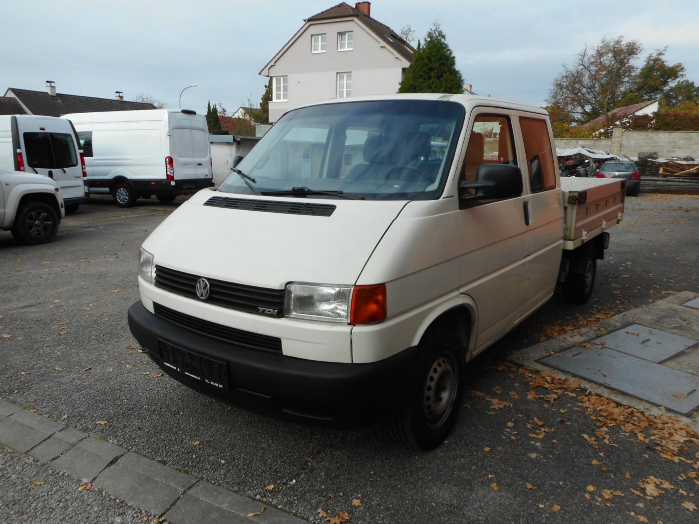 Volkswagen Transporter 2.5 TDI 75 kW LWB valník - valník